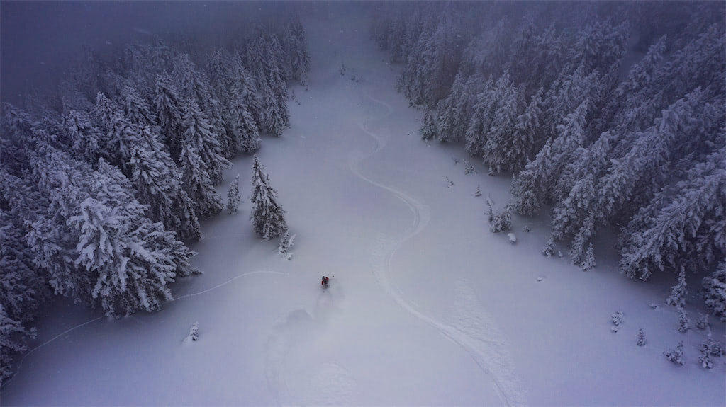 How to Layer for a Freezing Cold Day – Flylow Gear